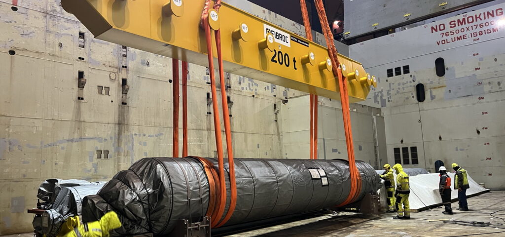 Paper machine parts to Asia - Hacklin Logistics