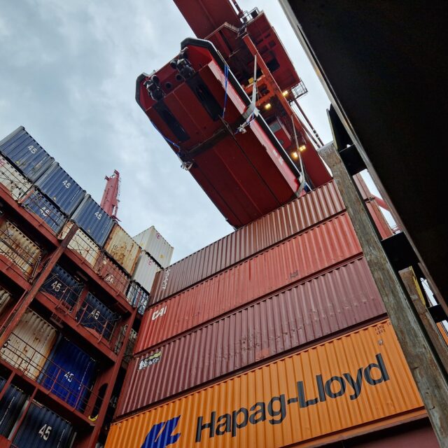 Frontpage - Hacklin Logistics