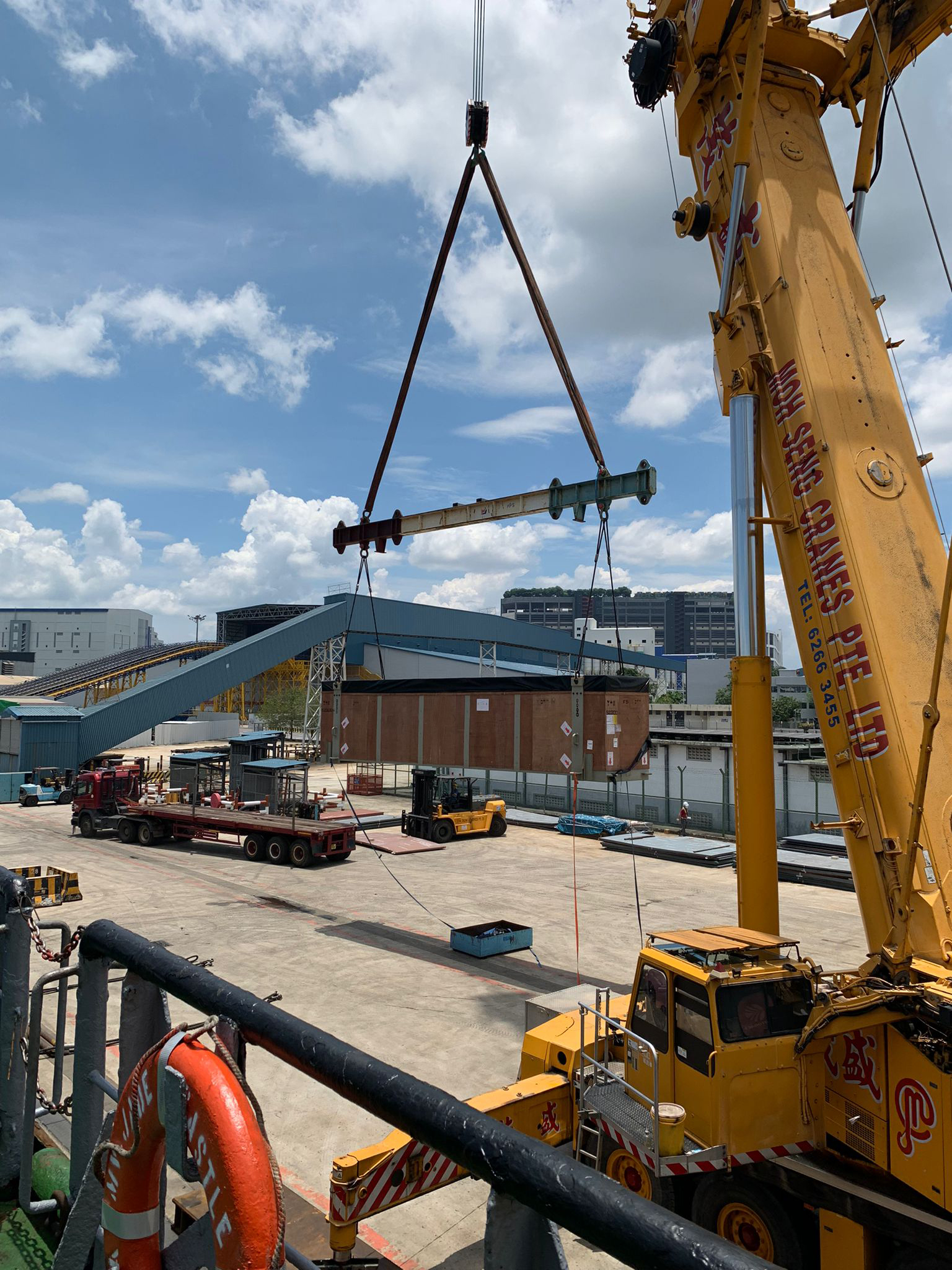 Project cargo to Singapore - Hacklin Logistics