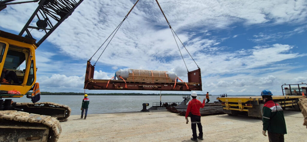 Flat racks to Indonesia - Hacklin Logistics