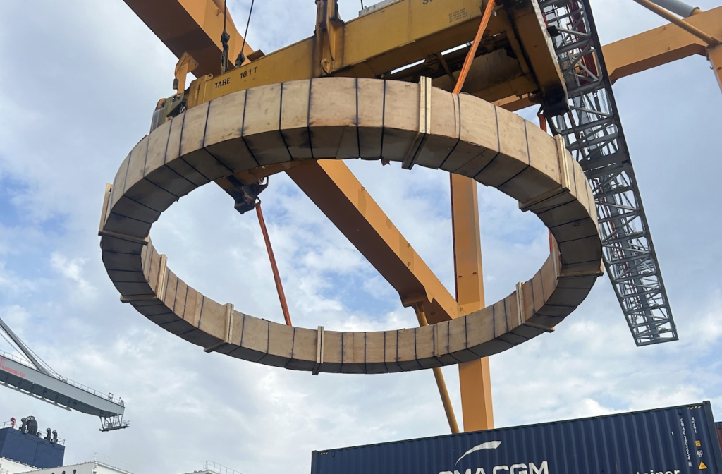 7-Meter ring to Asia - Hacklin Logistics