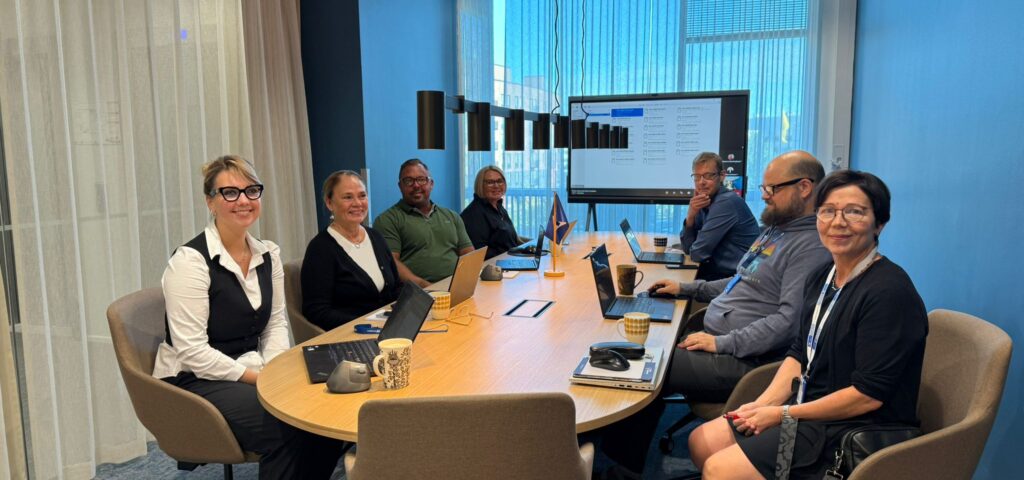 Teamwork That Builds Expertise - Hacklin Logistics